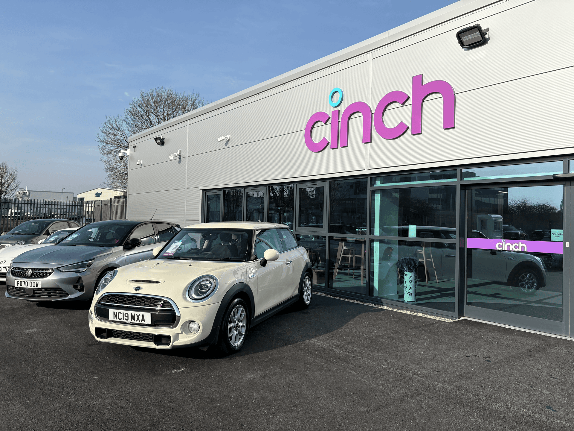 cinch Superstore Derby | Buy used cars in Derby - cinch